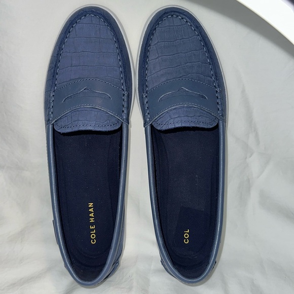 Cole Haan | Shoes | Cole Haan Blue Croc Embossed Leather Upper Loafers ...